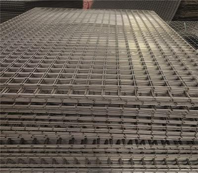 China metal Mesh Fencing Panels de 3mm, 2 x 2 painéis soldados do fio à venda