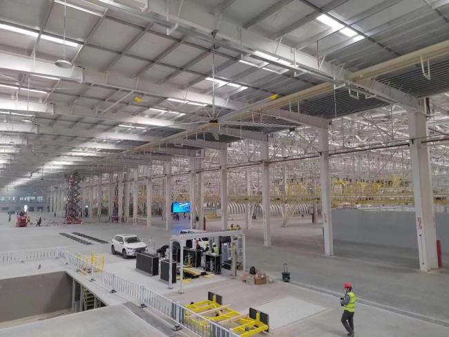 5 Blade Pmsm Motor Hvls Industrial Ceiling Fan Used in New Energy Automobile Byd Factory