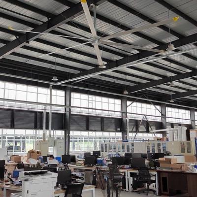 China 5Pcs Blade Industrial HVLS Deckenventilator für Fabriken AC angetrieben Bürstenloser Gleichstrommotor zu verkaufen