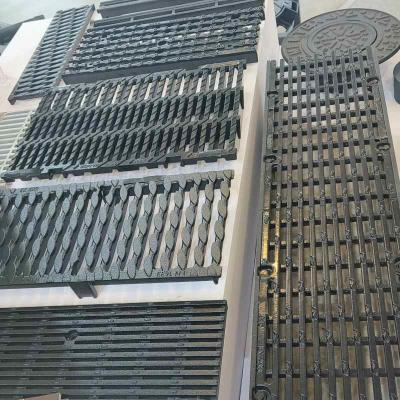 China EN 124 Standard Heavy Duty Cast Iron Gully Grating with Customizable Size for Road Yard Drainage for sale