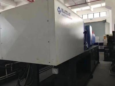 Cina Piccola macchina a iniezione haitiana utilizzata 90 Ton Horizontal con il servomotore in vendita