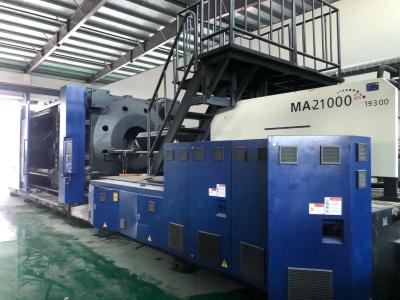Cina Alta precisione di plastica haitiana usata della macchina a iniezione 2100ton per la pattumiera in vendita