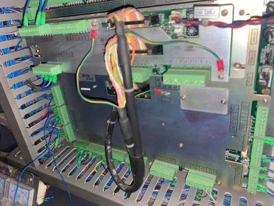 Cina seconda 1000 fresatrici di plastica automatiche della macchina di Ton Plastic Preform Injection Molding in vendita