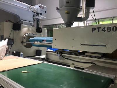 Cina Il servomotore del LK PT480 ha utilizzato la macchina a iniezione di plastica per le produzioni trasparenti del PC in vendita