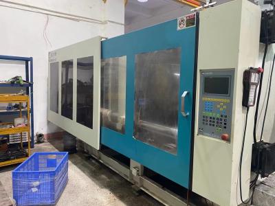 Cina Il servomotore del LK PT480 ha utilizzato la macchina a iniezione di plastica per le produzioni trasparenti del PC in vendita