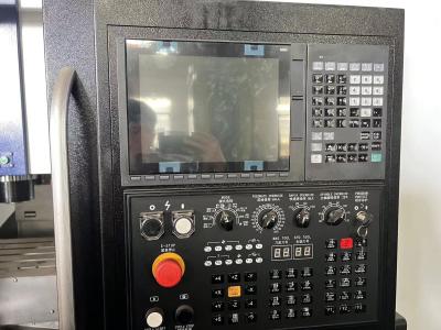 Cina Macchina 850 del centro del mulino di giro di CNC dell'OEM 3 sistema di asse VMC FANUC Mitsubishi in vendita