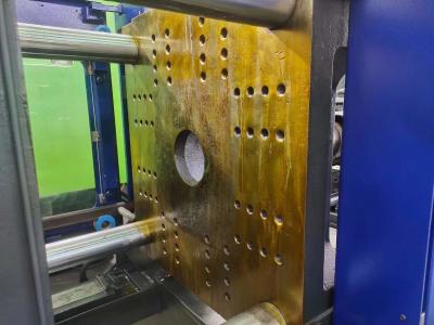 Cina L'haitiano MA1600 160 Ton Injection Moulding Machine secondi pp allunga la macchina dello stampaggio mediante soffiatura in vendita