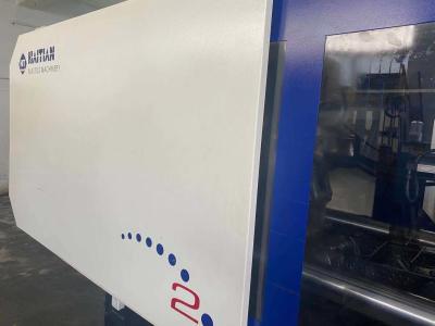 Cina Macchina a iniezione haitiana utilizzata plastica 470 Ton With Servo Motor in vendita