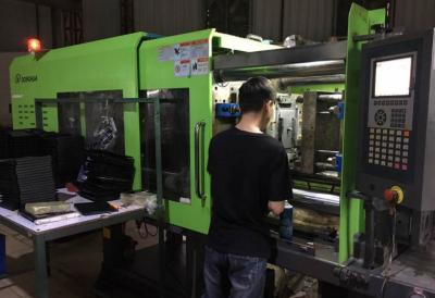 Cina Macchina automatica originale utilizzata dello stampaggio ad iniezione del servomotore di Hong Kong Donghua 260SE2 in vendita