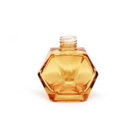 China 200ml Polygon Frosted Reed Diffuser Bottle Customized With Lids for sale