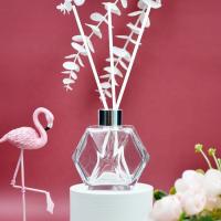 China 200ml Polygon Frosted Reed Diffuser Bottle Customized With Lids for sale