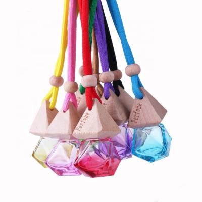 中国 ダイヤの形の車用香水ボトル 色のインテリアアクセサリー ディフューザー 販売のため