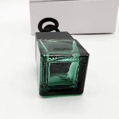 Cina 8ml Diffusore per auto quadrato per aromaterapia con oli essenziali, profumi per bocchette in vendita