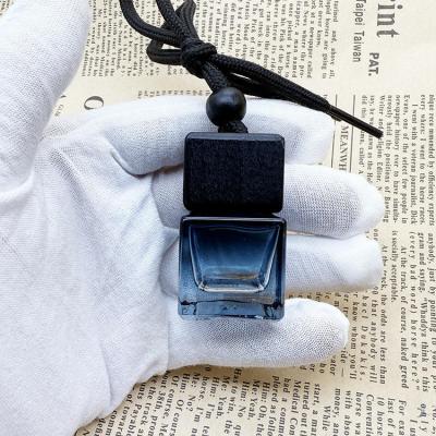 Cina 8ml Diffusore per auto quadrato per aromaterapia con oli essenziali, profumi per bocchette in vendita