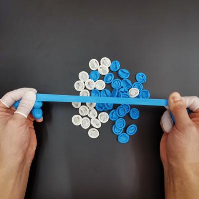 Cina Lettini per dita monouso in nitrile per camere bianche blu bianco in vendita