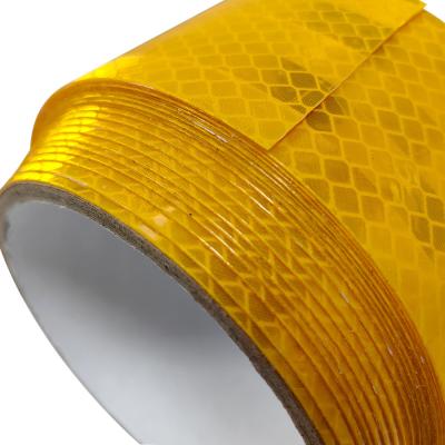 China Truck Highway Ultra Strong Yellow Reflective Caution Tape PMMA/PC/PET for sale