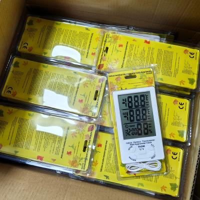 China Digital Display Dual Temperature Display Thermometer for sale