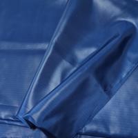 China prenda impermeable de la raya de 4m m que calandra la tela estática anti del ESD en venta