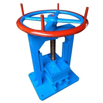 China Manual Clay Tile Making Machine YFHT1 No‑Power Hand Operated Roof Tile Press Machine for sale