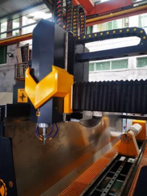 Chine High Precision 4 Axis CNC Column Carving Machine 7.5kw à vendre