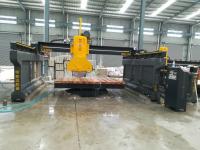 China Speed Middle Block Cutting Machine Skateboard Type 700-1200mm Blade 6800kg for sale