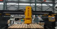 China PLC Integrated Bridge Cutting Machine 3200x2000mm Worktable 0-85° Tilting for Stone Slabs for sale