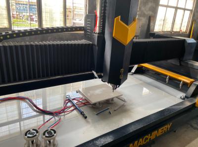 Cina Macchine per incisione in pietra CNC a 3 assi per iscrizioni e sculture artistiche 2D / 3D Equipaggiamenti di incisione industriale ad alta precisione in vendita