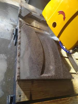 중국 전문 5 축 CNC 브릿지 절단 기계 정밀 돌 절단을 위해 3400x2000mm 작업 테이블과 0 °-360 ° 머리 회전 판매용