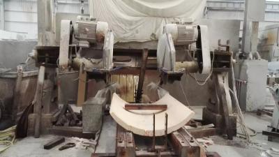 Cina Macchina di taglio automatico ad alta precisione a due fette di bordo di pietra per il taglio di lastre di colonna in vendita