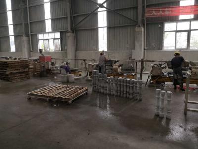 Chine Machine polonaise 500mm de colonne de balustre de balustrade de pilier solide de balustrade 600mm à vendre
