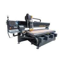 China Automatic Tool Change CNC Router Machine Carving Precision Multiple Materials for sale
