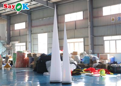 Cina Colori su ordinazione decorativi del cono/colonna delle belle luci gonfiabili di nozze con luce principale in vendita