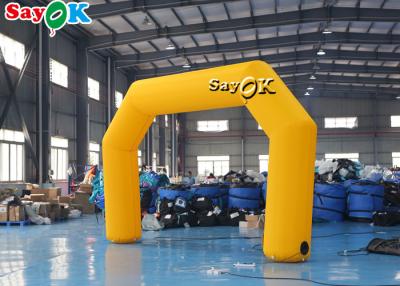 Cina Tela cerata gonfiabile su ordinazione gialla del PVC dell'arco, arco gonfiabile Logo Printing della corsa in vendita