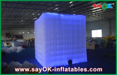 Cina Cubo portatile Photobooth gonfiabile 2.4x2.4x2.5m con la tenda del LED in vendita