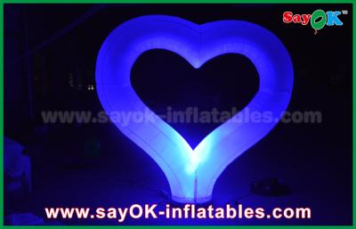 China Corazón inflable llevado gigante de la decoración de la iluminación del acontecimiento con la iluminación de Coloful en venta