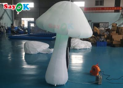 Cina Decorazione gonfiabile gigante del fungo di colore di stampa completa con il ventilatore in vendita