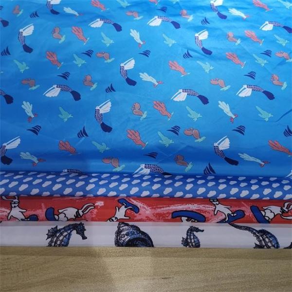 Polyester-Taft-wasserdichtes Druckgewebe 50dx50d 300t 70gsm