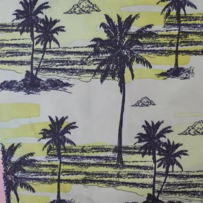 Cina la sublimazione di 240t Microfiber ha stampato la saia del tessuto 120gsm Peached in vendita