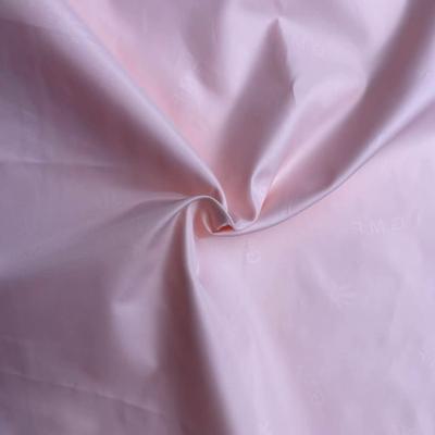 China 100%Polyester 50D*50D/82*40 65gsm 290T Taffeta Te koop
