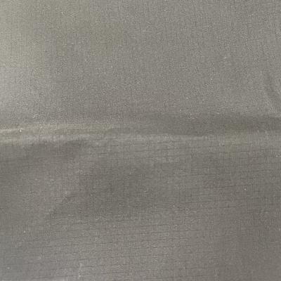 Cina 141GSM 100%P WR Bonding Polyester fabric in vendita