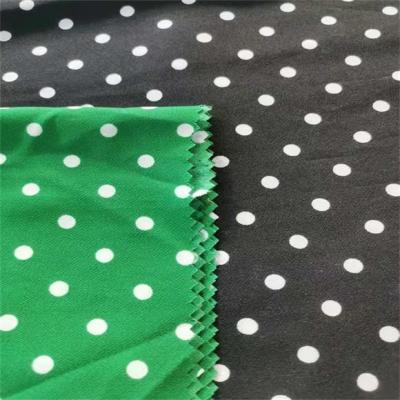 Cina saia chiffona Dot Printed del tessuto del poliestere di 50dx50d 83gsm in vendita