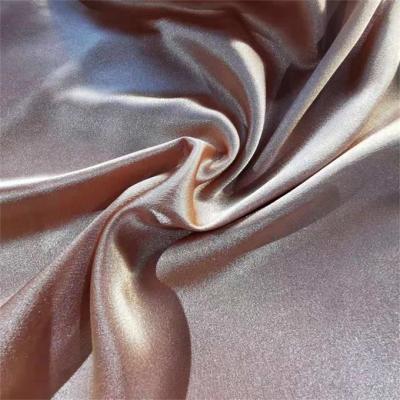 Cina Il raso fiancheggia il tessuto chiffon del poliestere di qualità 155gsm in vendita