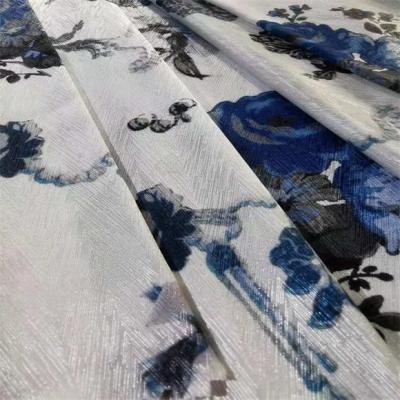Cina la spina di pesce chiffona del tessuto 100gsm del poliestere 75d ha stampato in vendita