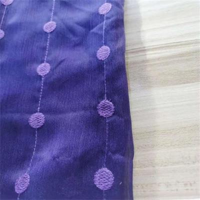 Cina solido chiffon di Crinckle del ricamo del tessuto del poliestere di 30dx30d 39gsm in vendita