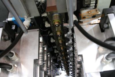 Cina Fresatrice K12 del colpo di 12 cavità completamente automatica con 26000BPH per le bottiglie dell'ANIMALE DOMESTICO in vendita