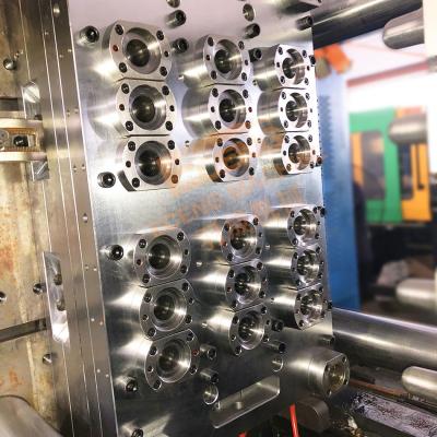 Κίνα Eceng 18 πλαστική φόρμα εγχύσεων φορμών S136 μπουκαλιών της PET κοιλοτήτων προς πώληση