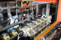 China ISO 2L Automatic PET Stretch Blowing Machine 4 Cavity 5000-6000 BPH for sale
