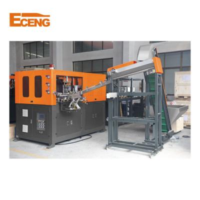 中国 SGSフル オート ペットびんの吹く機械5000-6000 PCS/HR 販売のため