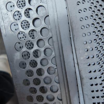 China 1000*2000 Perforated Galvanized Steel Sheet For Radiator Cover for sale