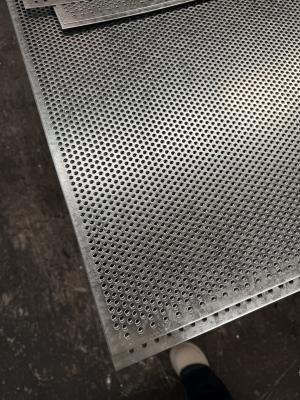 China 3mm Thick Anti Slip Strip Safety Grille Perforated Mesh For Load Bearing Foot Pedals for sale
